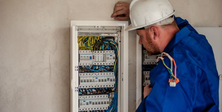 When Do You Need to Hire a Telecommunications Contractor? - Alliance ...
